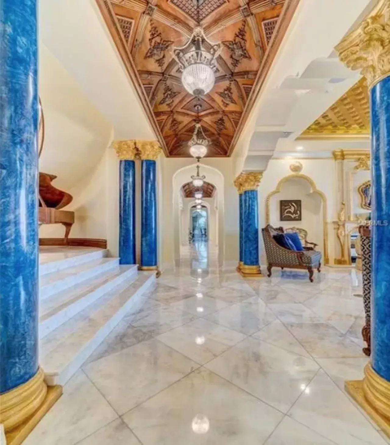 This $18 million Florida mega-mansion comes with its own private ...