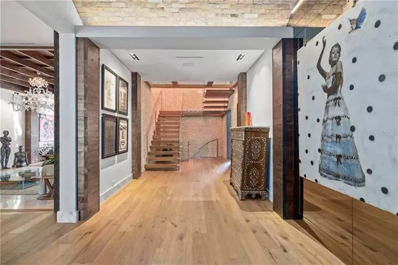 This jaw-dropping Maitland mega-mansion is still for sale on Manor Road ...