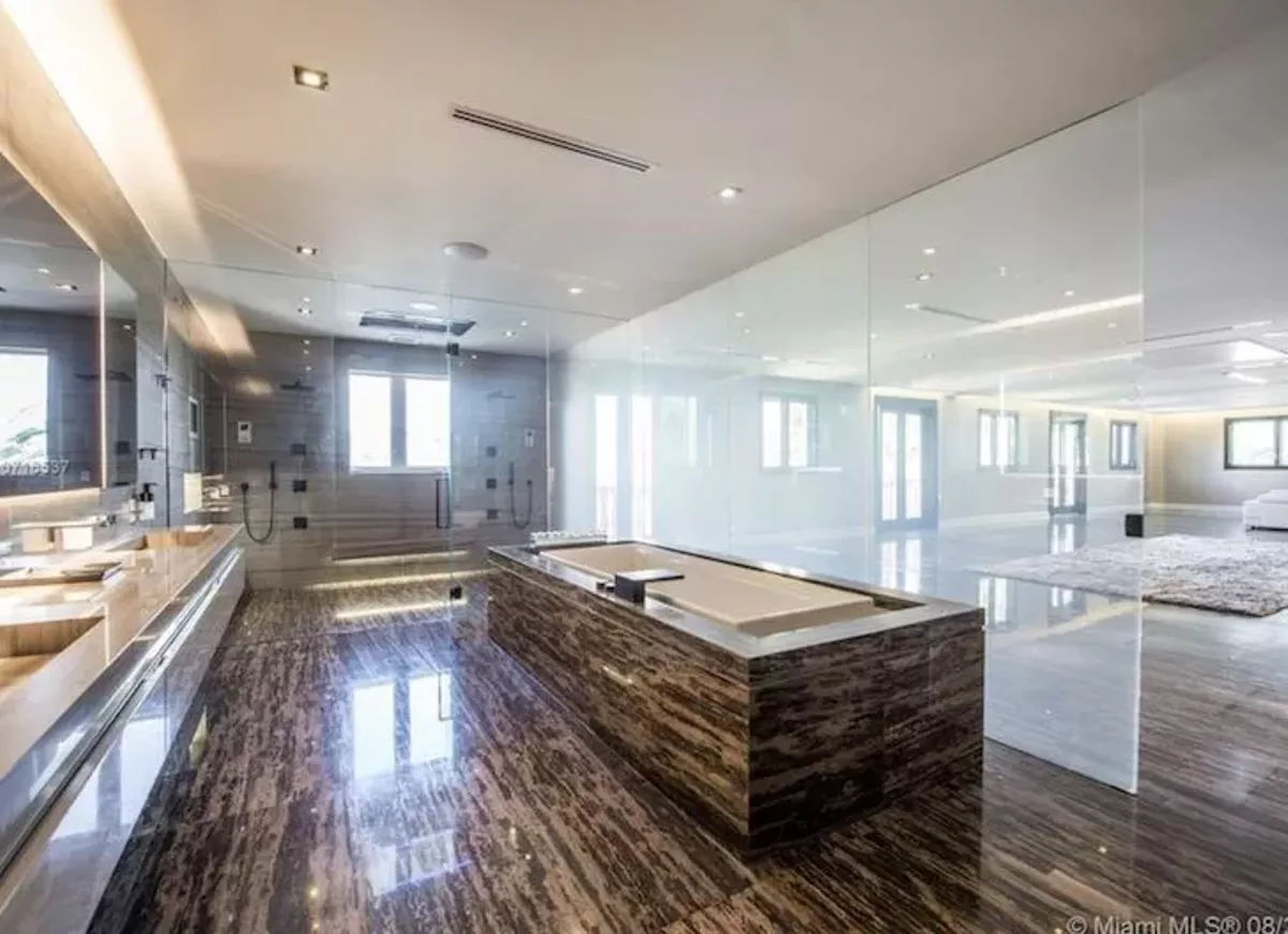 Cash Money rapper Birdman finally unloaded his massive Florida mansion ...