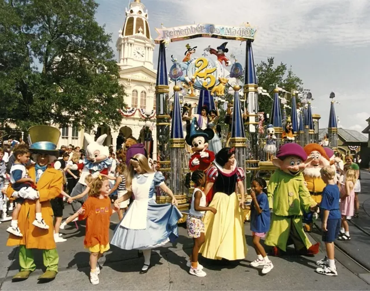 Back in the '90s, everything was cooler at Disney World | Orlando ...